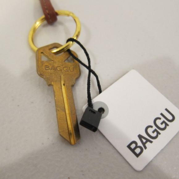 BAGGU | Accessories | Baggu Leather Loop Long Keychain Key Ring ...